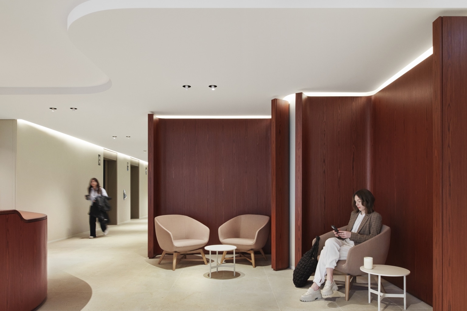 Delphi Lounge | Advanta